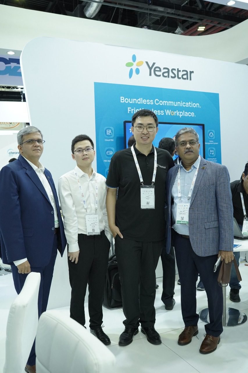 DVCOM showcases smart, efficient tech for workplace solutions - The ... DVCOM showcases smart, efficient tech for workplace solutions - The ...