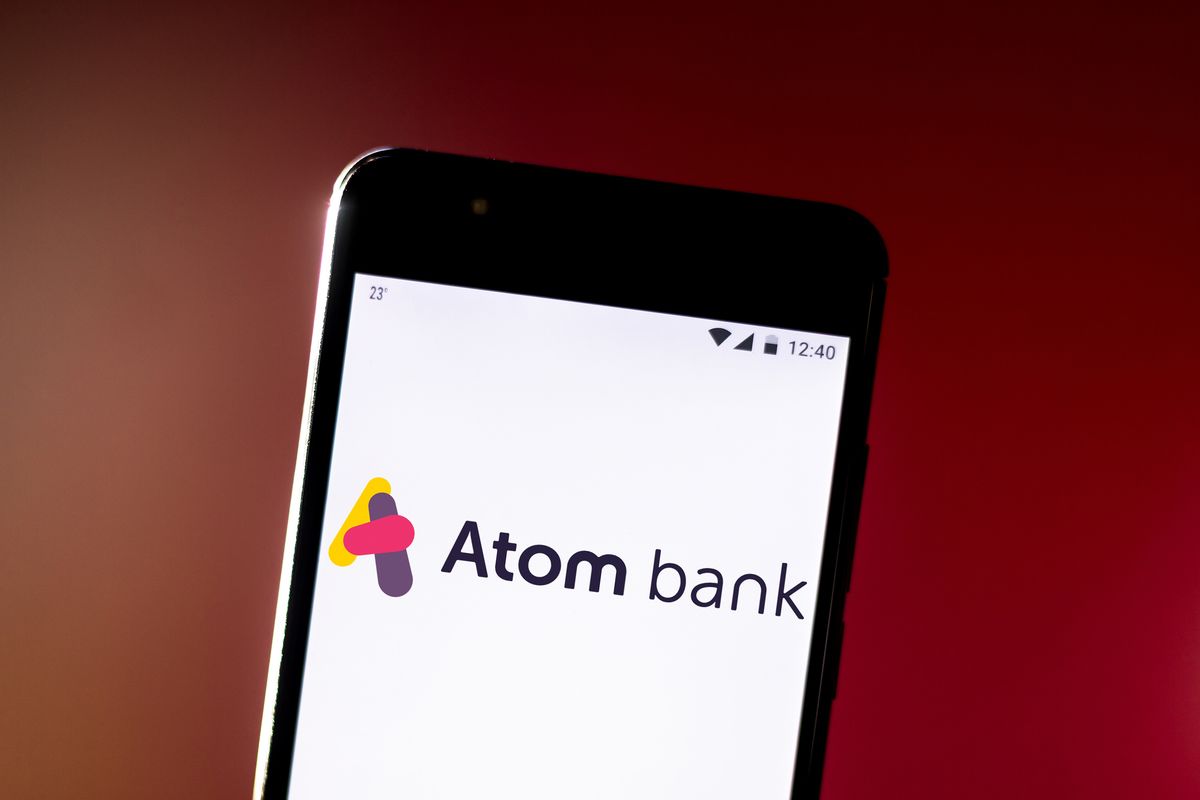Atom Bank says 4-day working week is the 'future of working life' - The ...