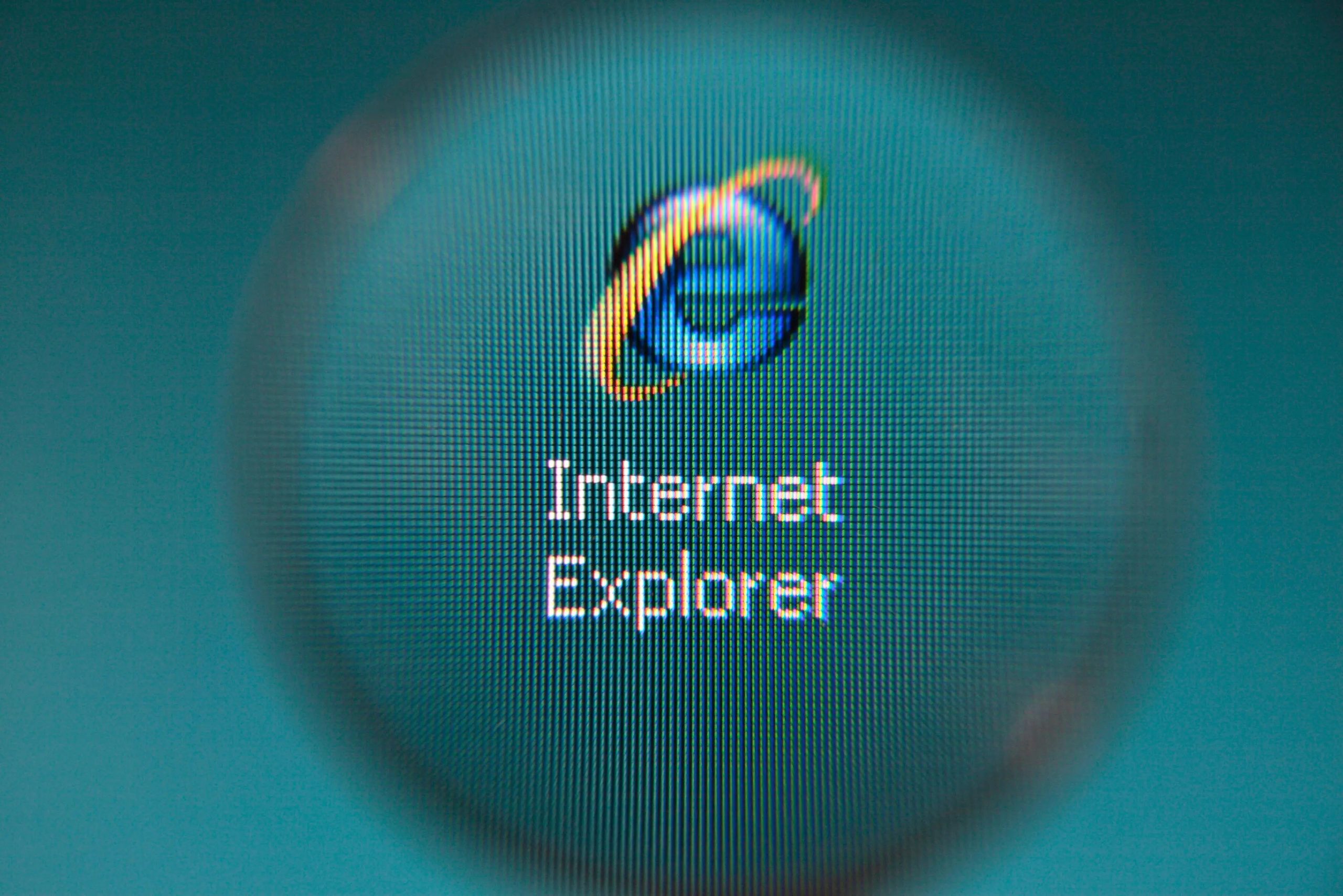 Internet Explorer will finally say goodbye to the world this Valentine ...