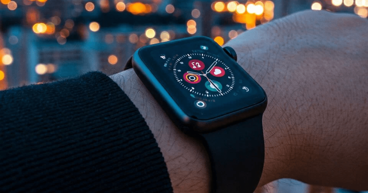 Apple Watch SOS saves Life After Sudden Collapse, User says - The ...
