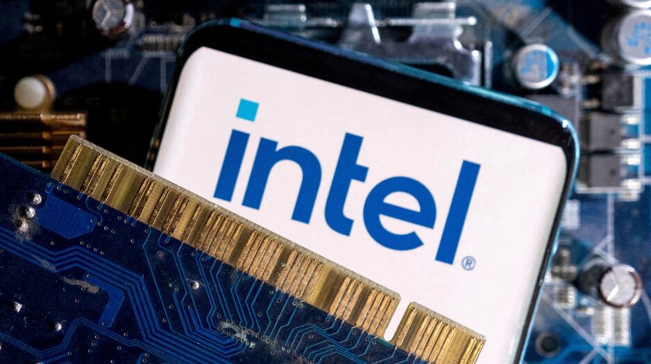 Intel Shares Drop 13% as AI Data Center Chip Demand Surges - The ...